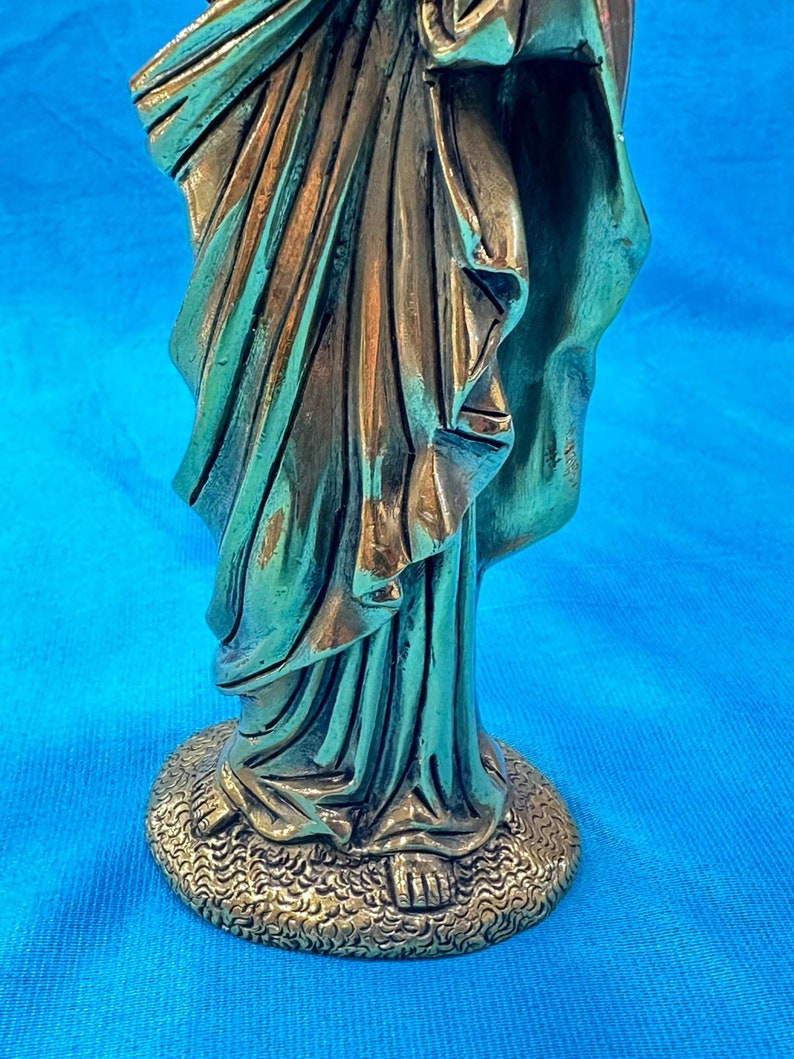 Bonded Bronze Jesus Christ Statue - Christian Home Altar Decor (23 Cm ...