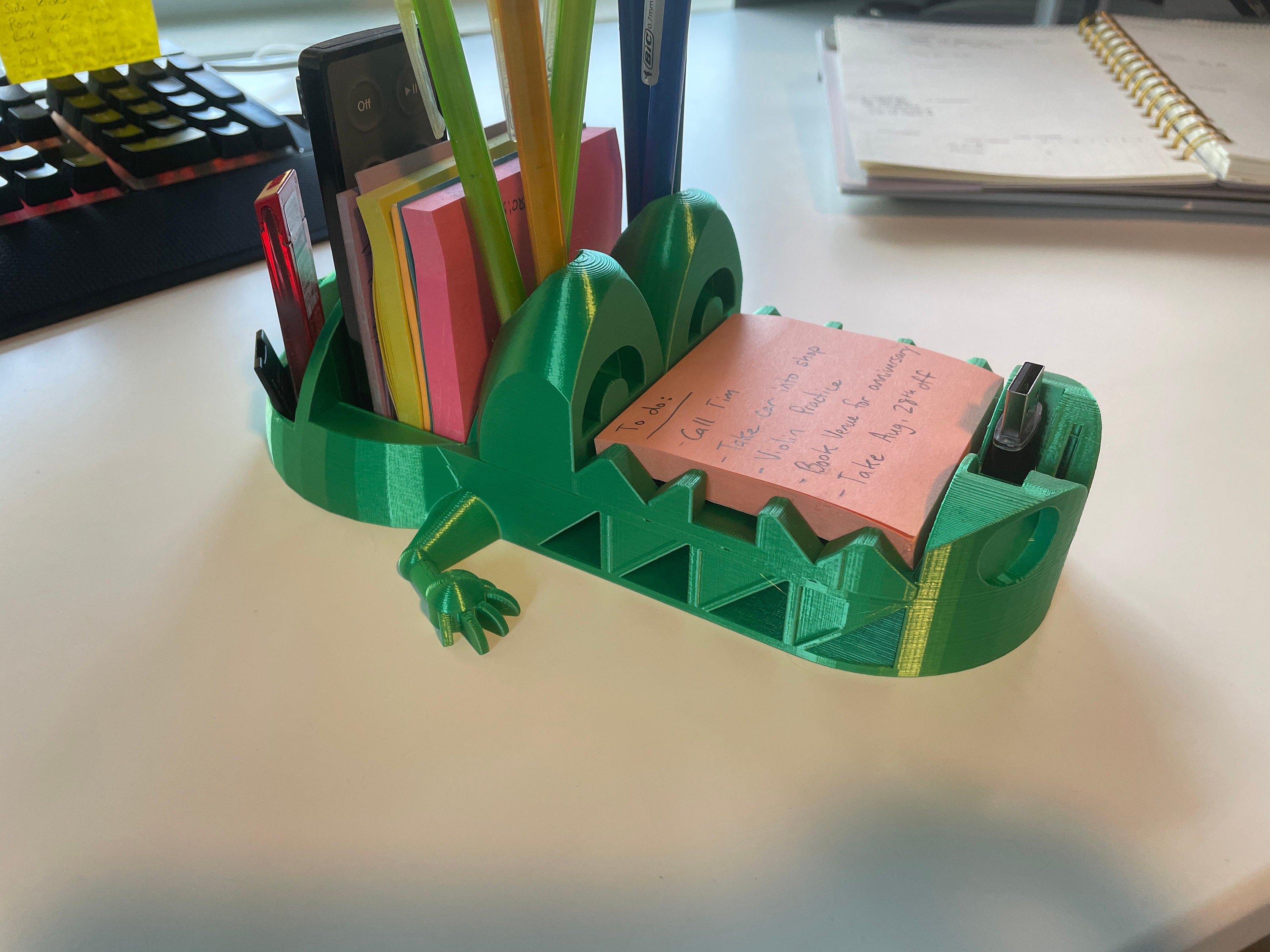 Alligator Sticky Note Holder Desk Organizer - Etsy