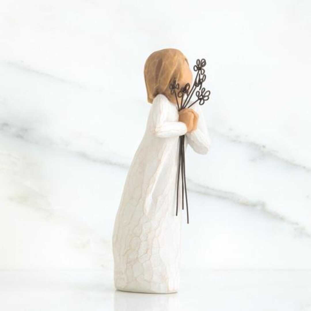 Friendship Sculpted Figure by Susan Lordi | Willow Tree - Etsy