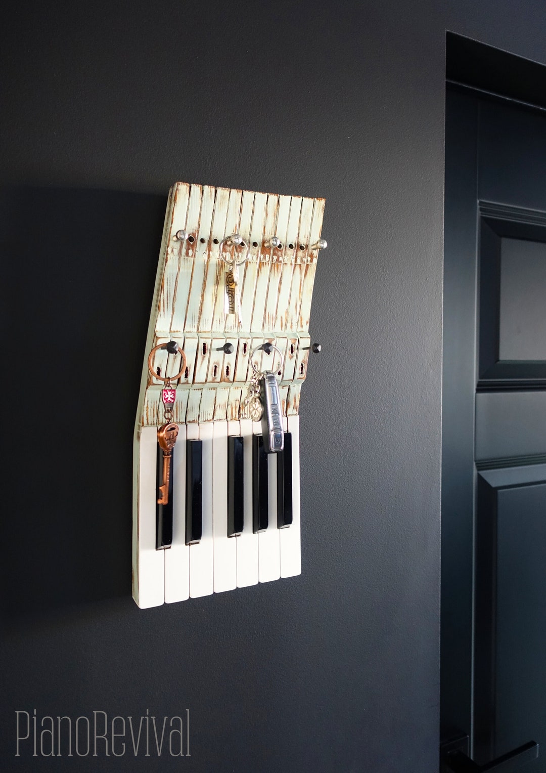 Upcycled Piano Keys Vintage Ornament an Elegant Piano Keys Jewelry Rack ...