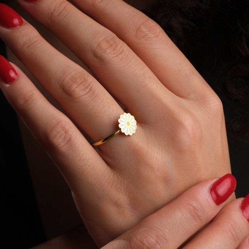 Daisy Rings - Etsy