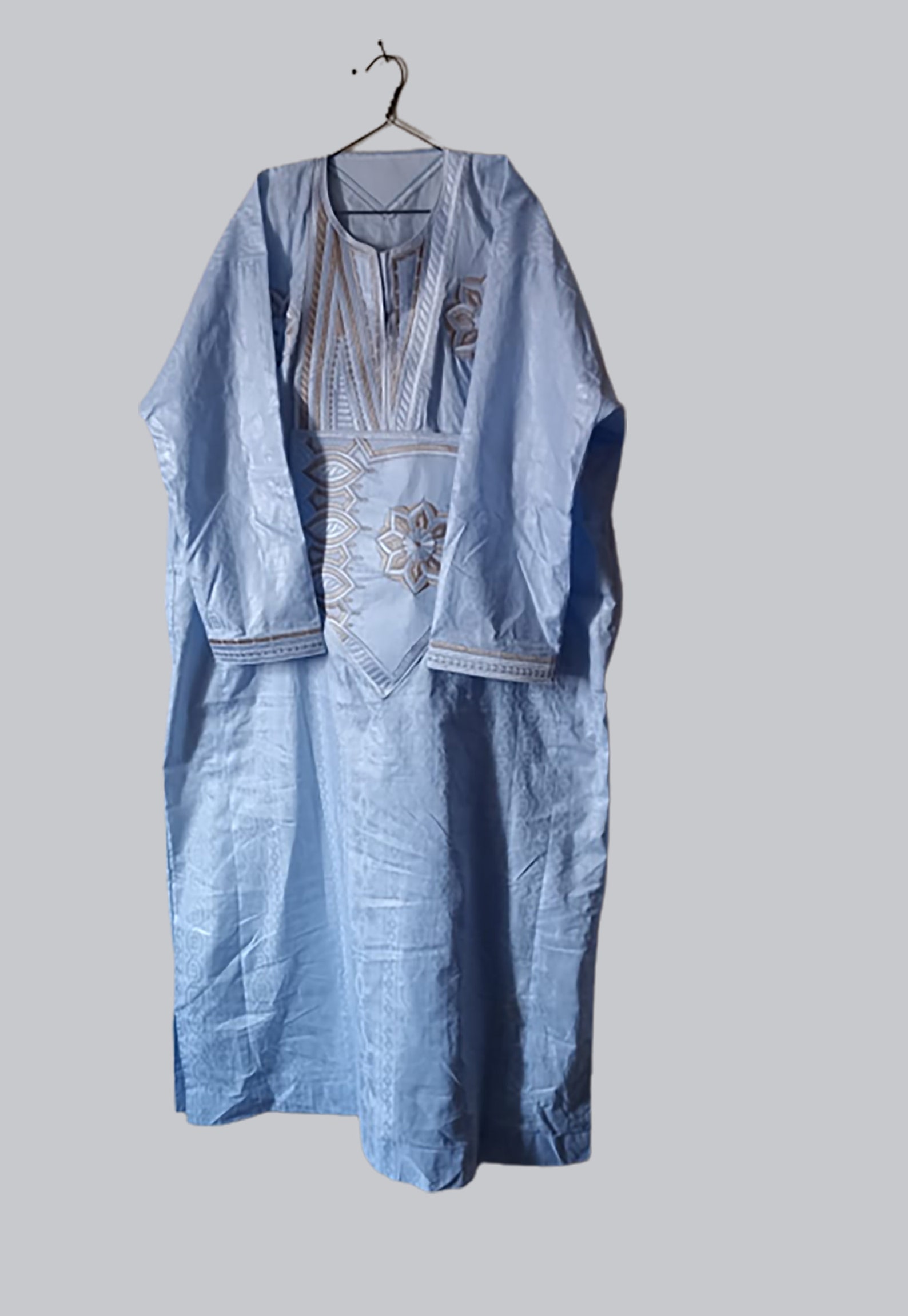 The Dar'a: Traditional Attire for Men in the Moroccan Sahara, Dar'a ...