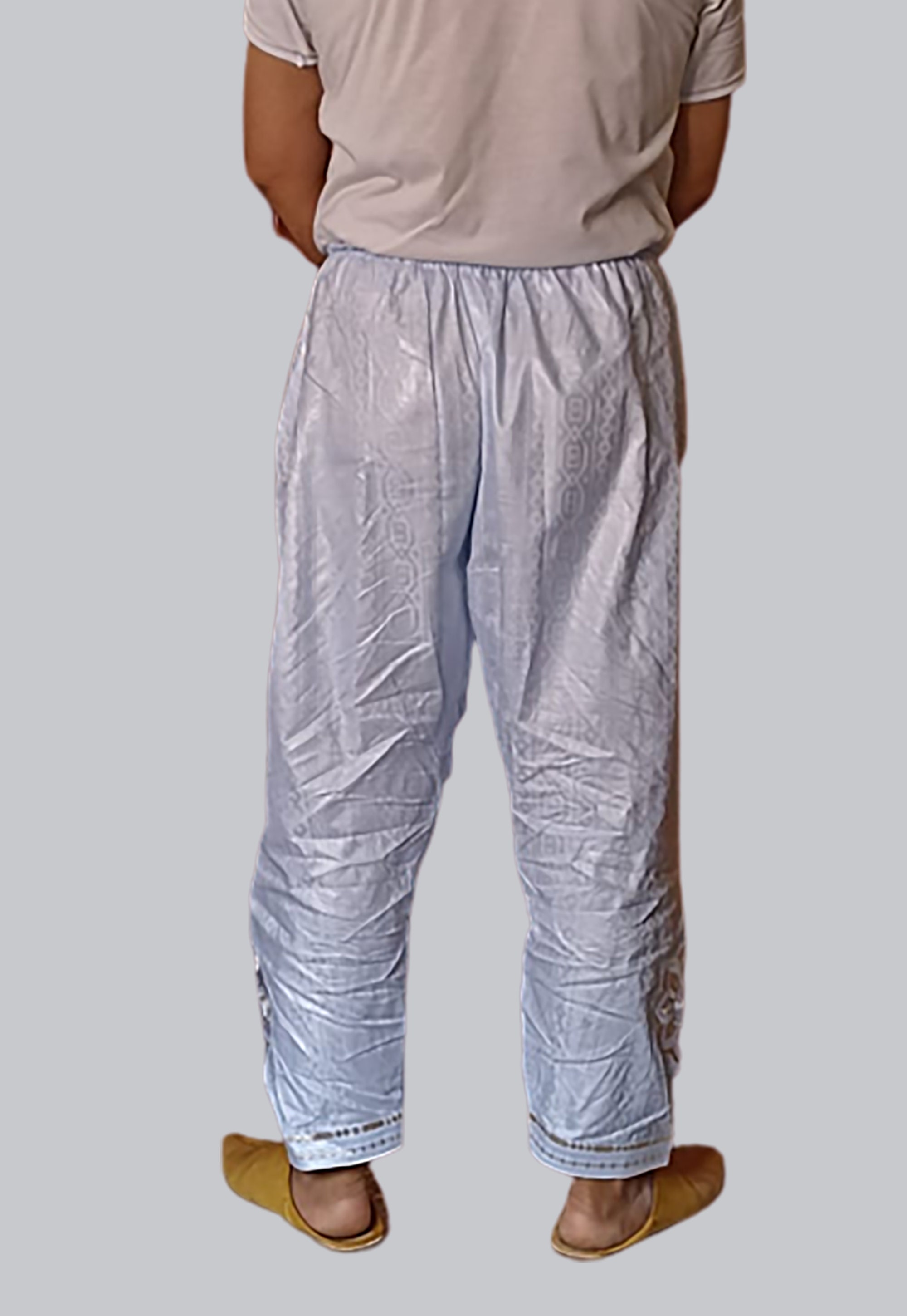 The Dar'a: Traditional Attire for Men in the Moroccan Sahara, Dar'a ...