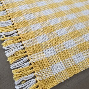 Handwoven Sunny Farmhouse Picnic Placemats, Set of 2, Yellow & White ...