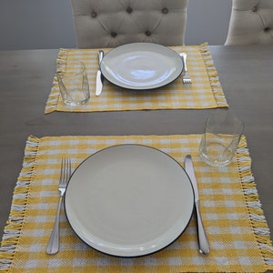 Handwoven Sunny Farmhouse Picnic Placemats, Set of 2, Yellow & White ...