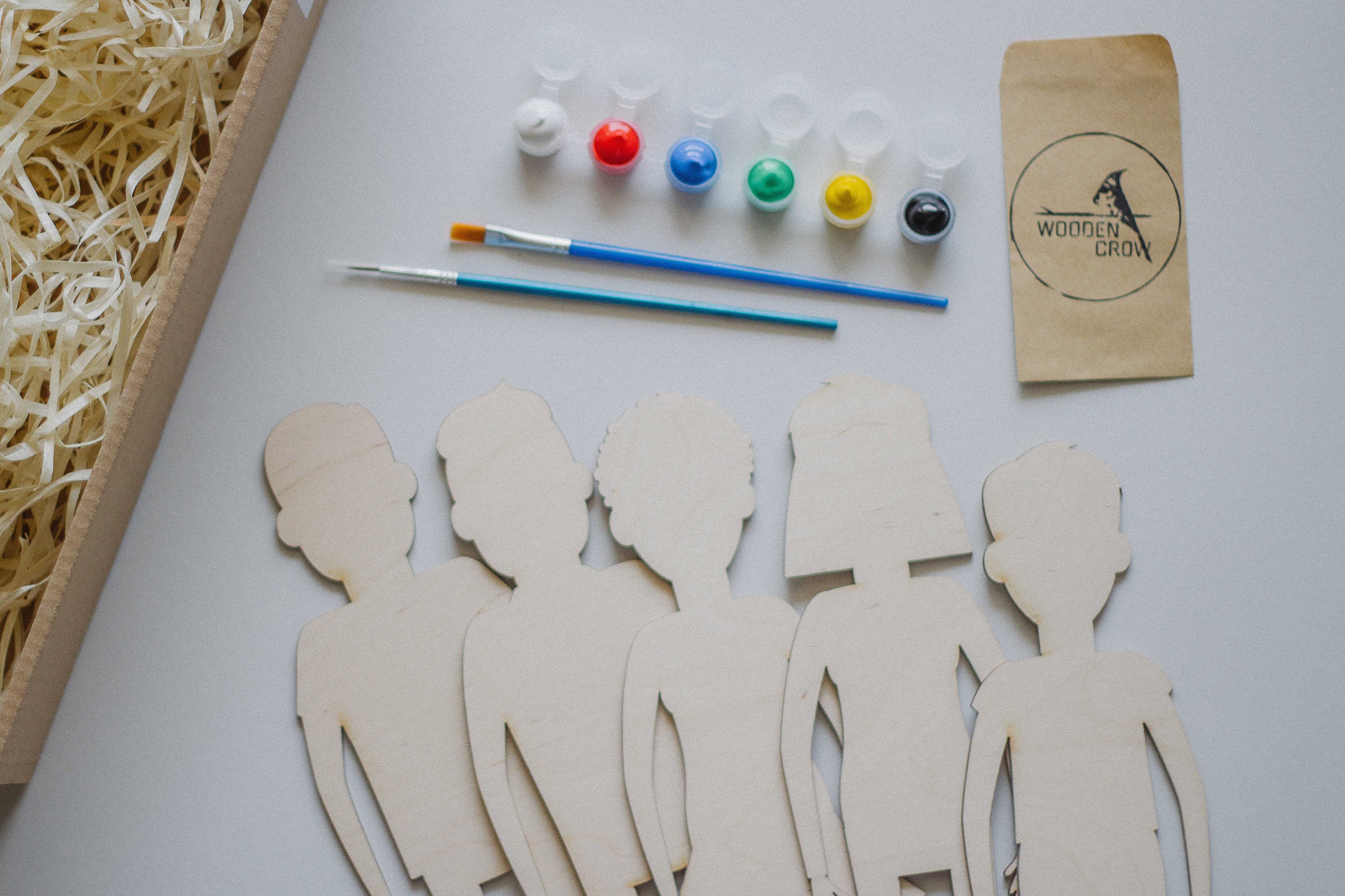 DIY Wooden People for Drawing. Craft Kit for Kids. Paints and Brushes ...