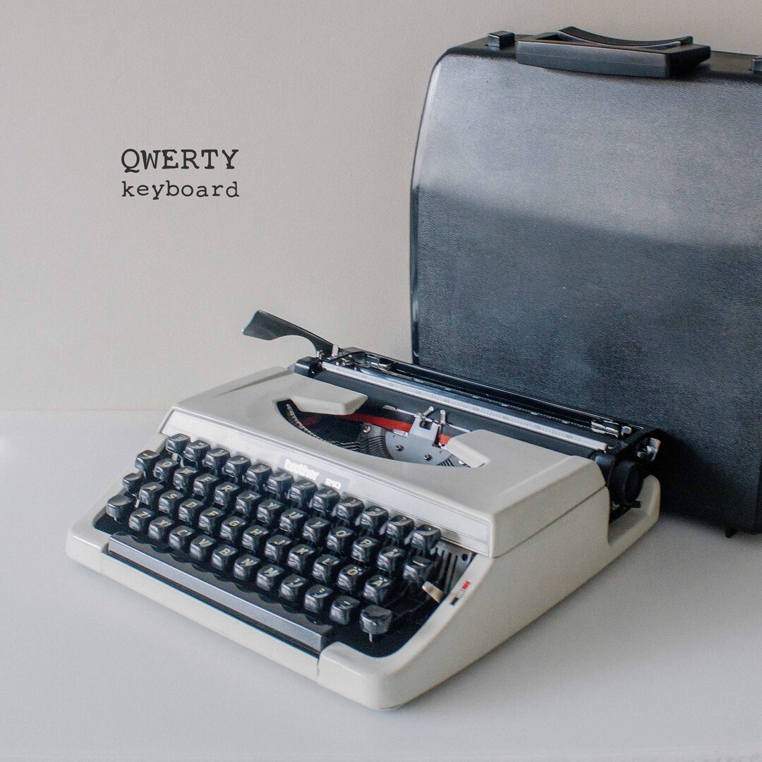 Brother 210 Portable Working Typewriter With Case, Vintage QWERTY ...