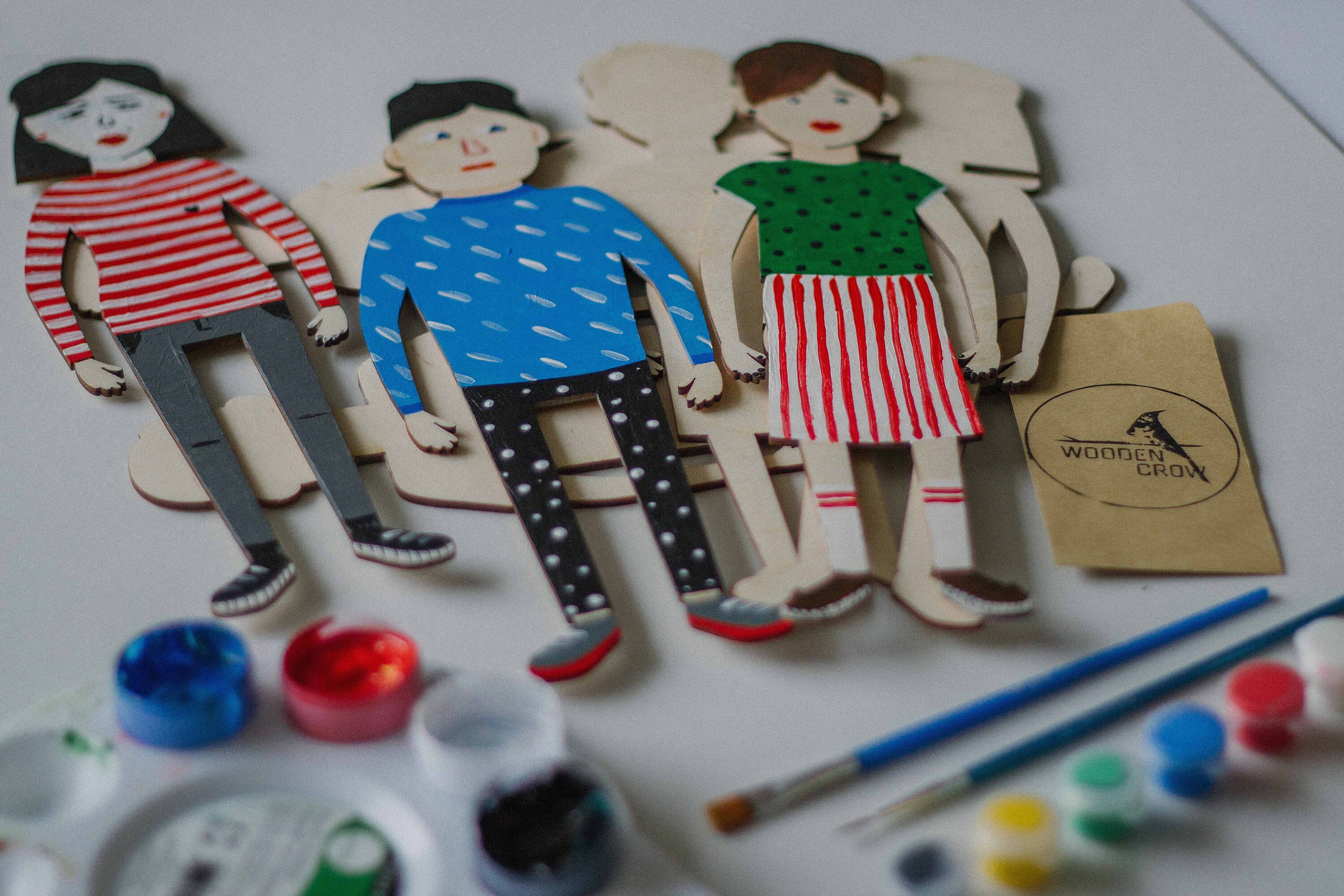 DIY Wooden People for Drawing. Craft Kit for Kids. Paints and Brushes ...