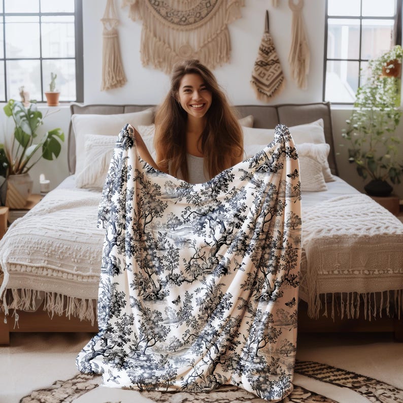 Blue French Toile Decor Throw Blanket for Bed Blue Chinoiserie Gift ...