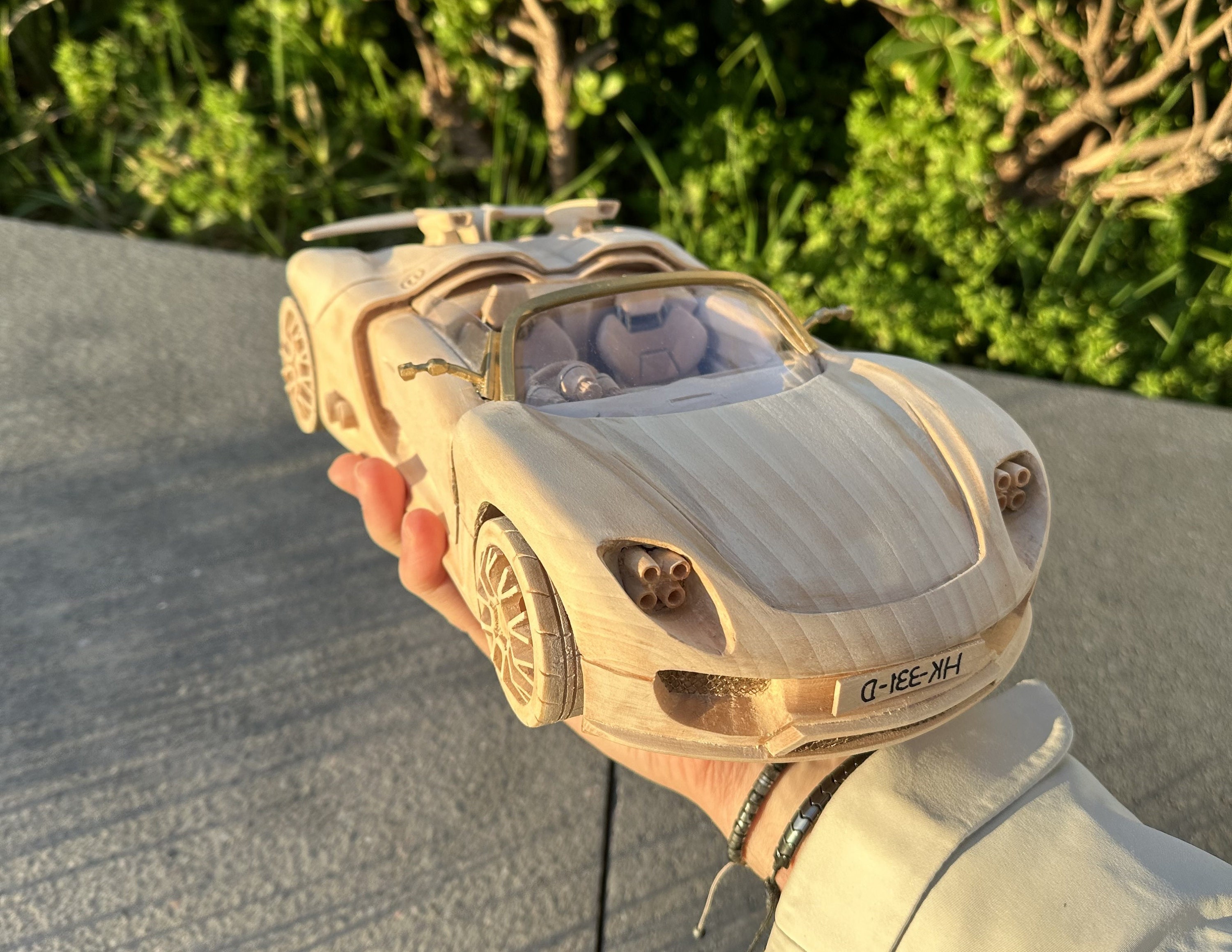 Handcrafted Porsche 918 Spyder Wood Car Model (1:13 Scale) - Etsy