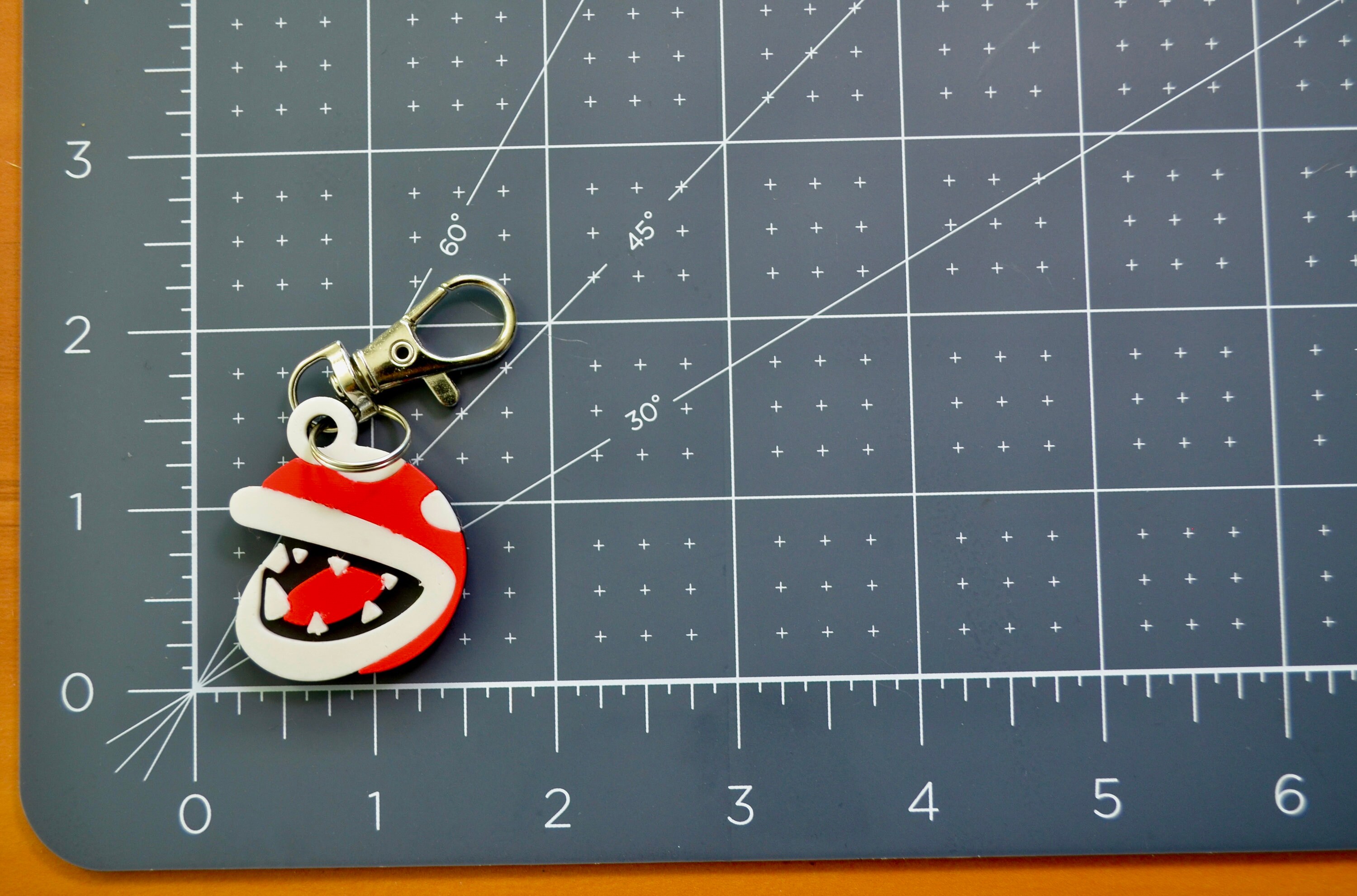 Super Mario Bros Piranha Plant Keychain/keyring - Party Favor for ...