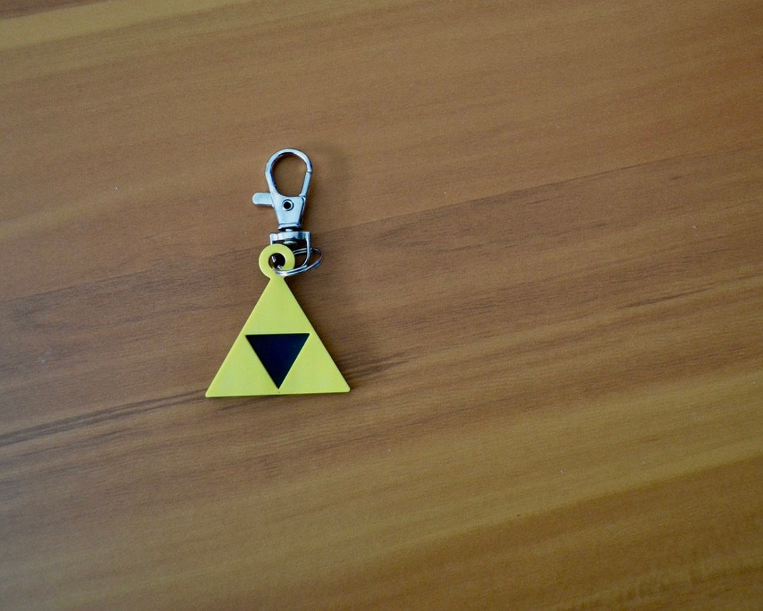 Zelda Triforce Keychain/keyring - Party Favor for Birthday - Clip for ...