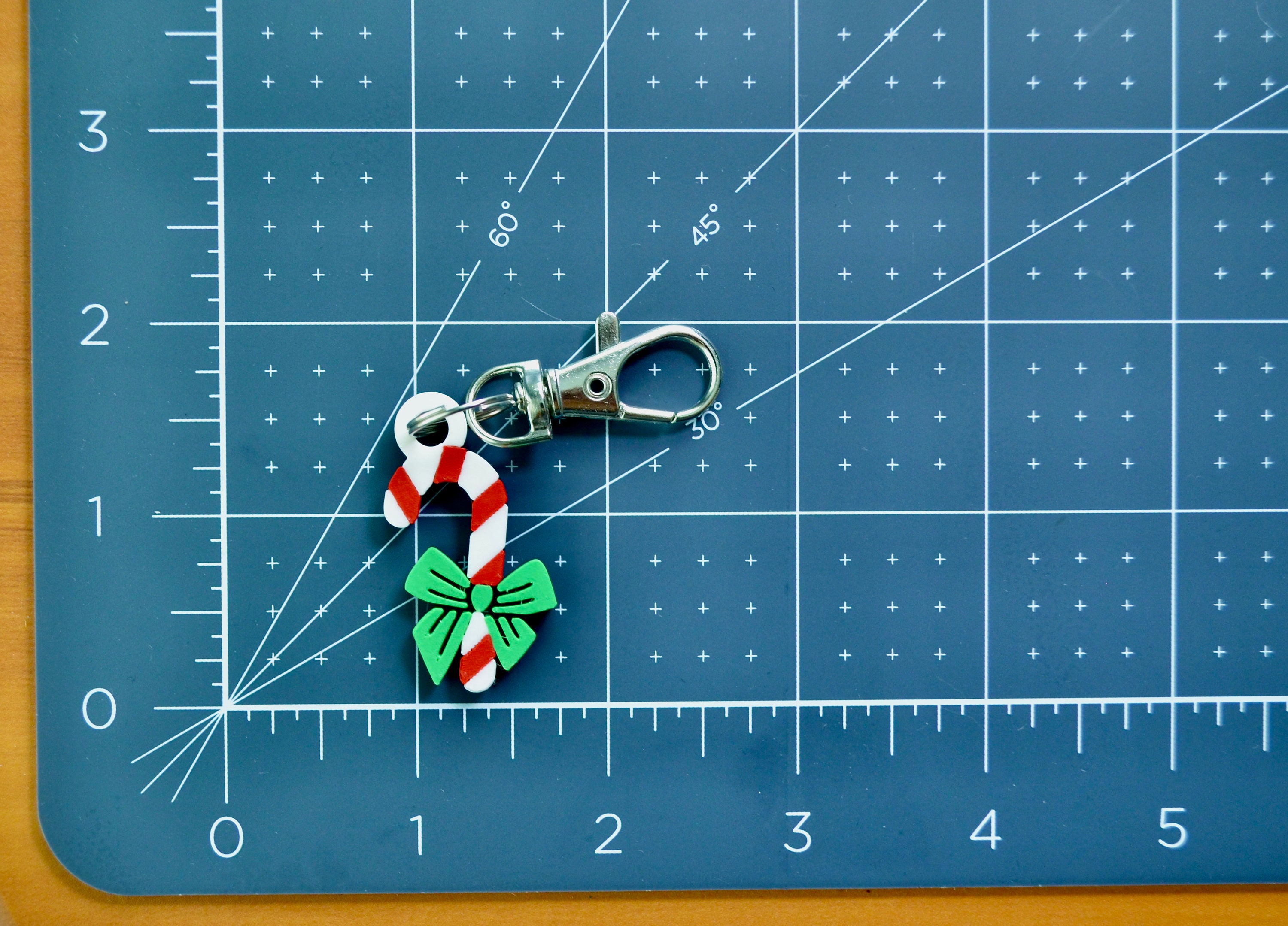 Candy Cane Keychain/keyring Party Favor for Birthday Gifts for Guests ...