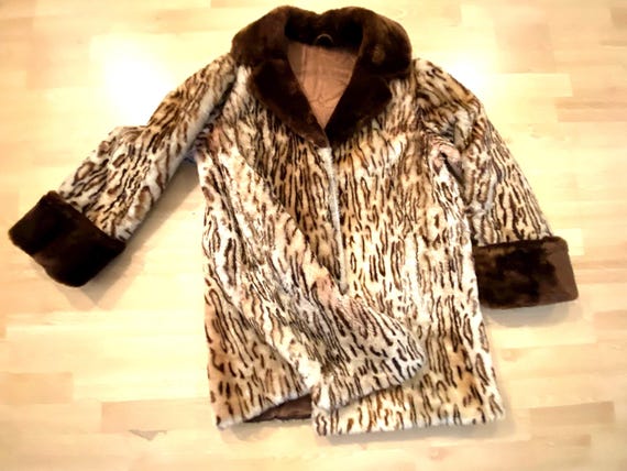 Vintage Ocelot Print Real Sheep Fur Coat - Boho Style… - Gem