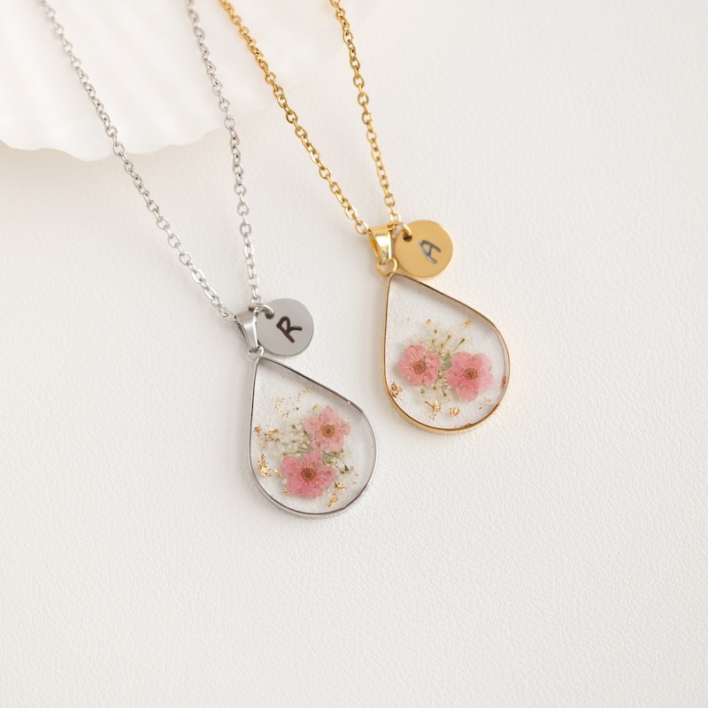 Bright Pink Necklace - Etsy