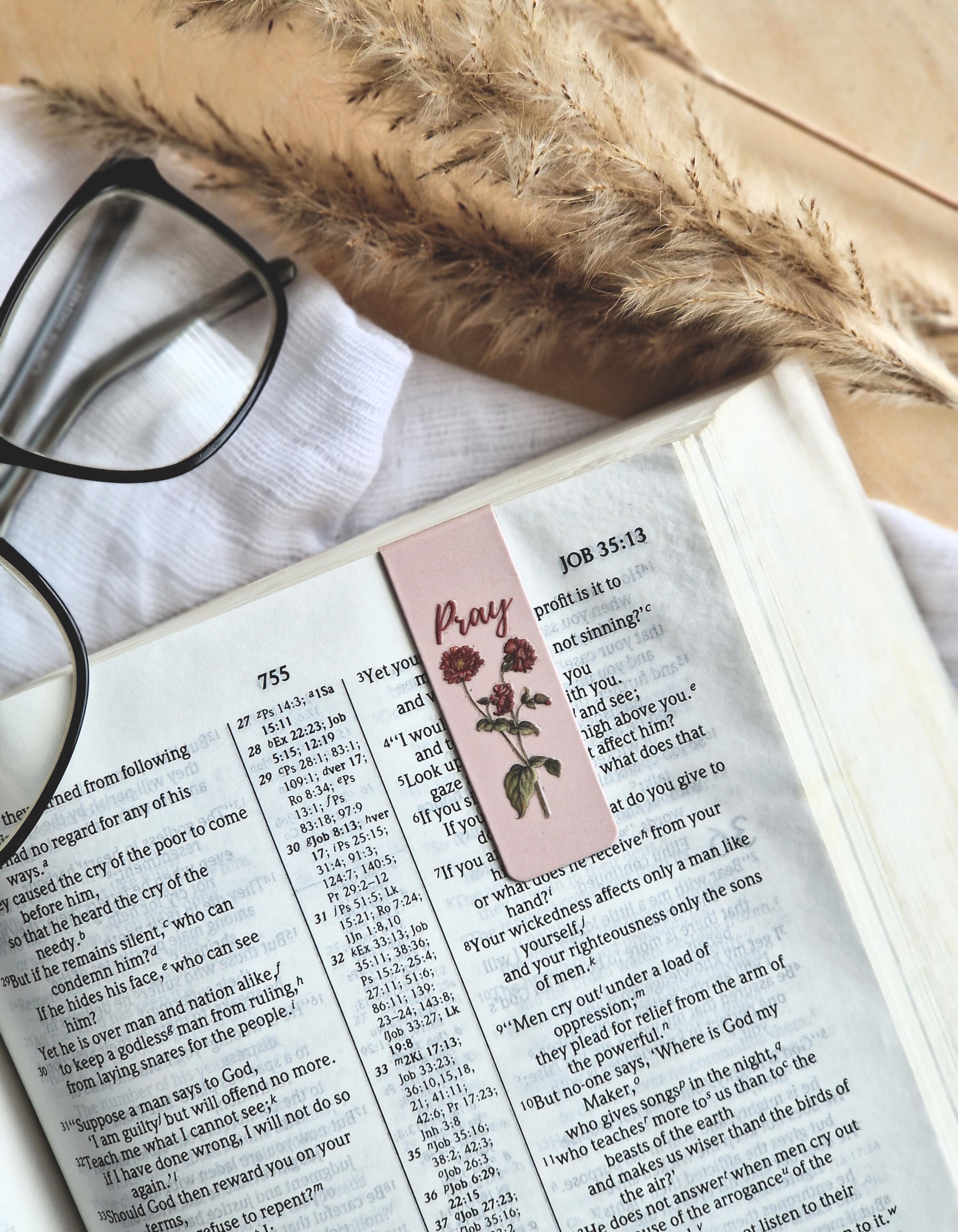 Christian Bookmark Religious Bookmark Flowers Magnetic Bookmark ...