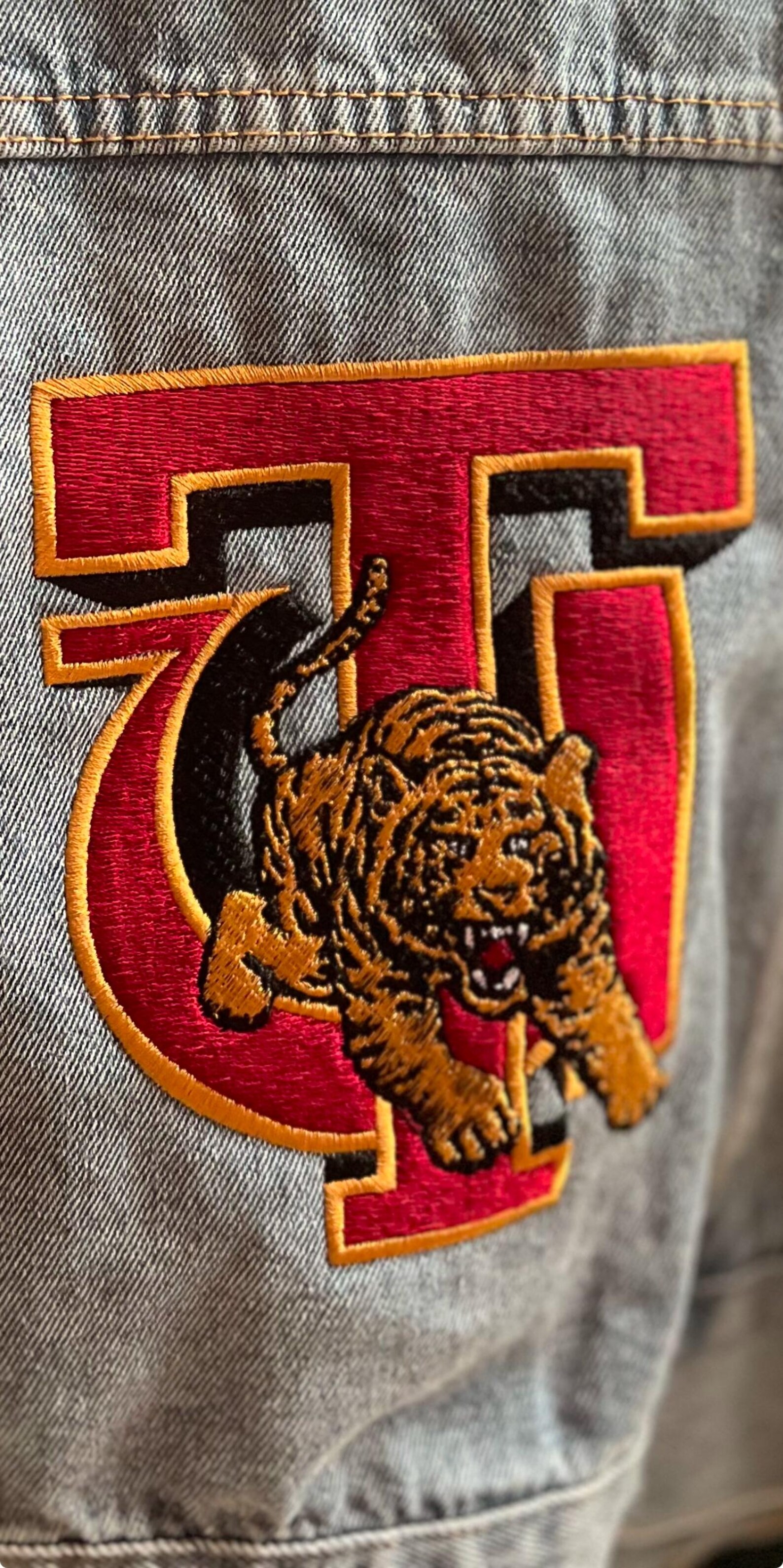 Tuskegee University Logo Digital Embroidery Machine File | Instant ...