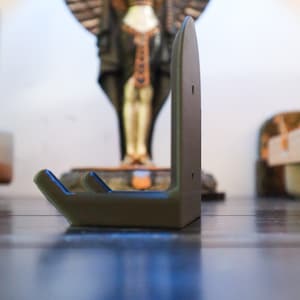 Vertical Sword Wall Mount - Etsy