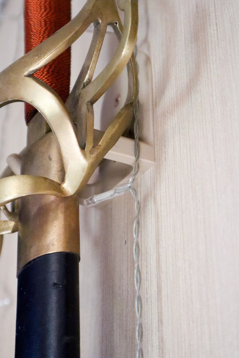 Vertical Sword Wall Mount - Etsy