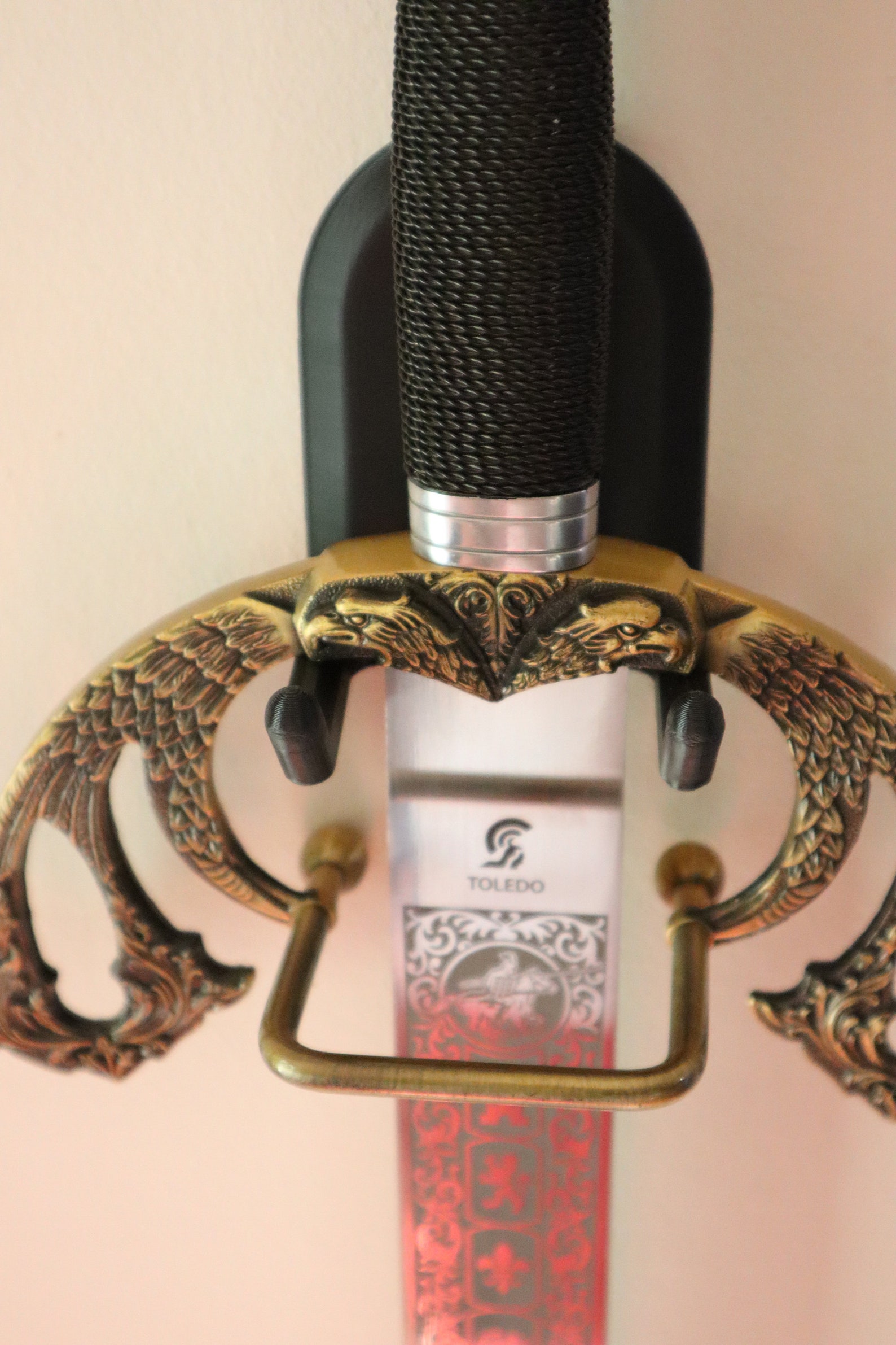 Vertical Sword Wall Mount - Etsy