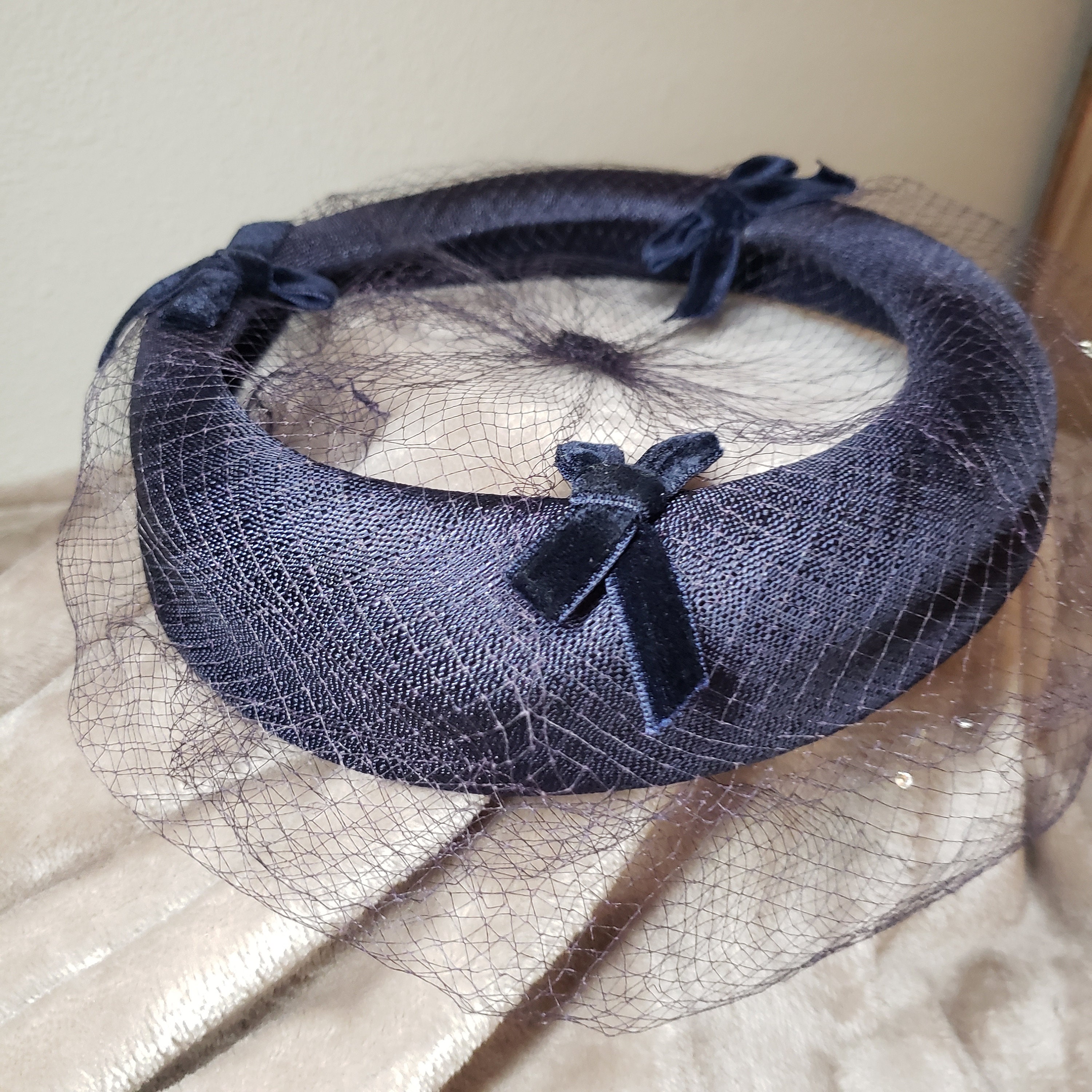 Vintage 40s 50s Mid Century Mod Gothic Black Veil Pillbox Hat - Etsy