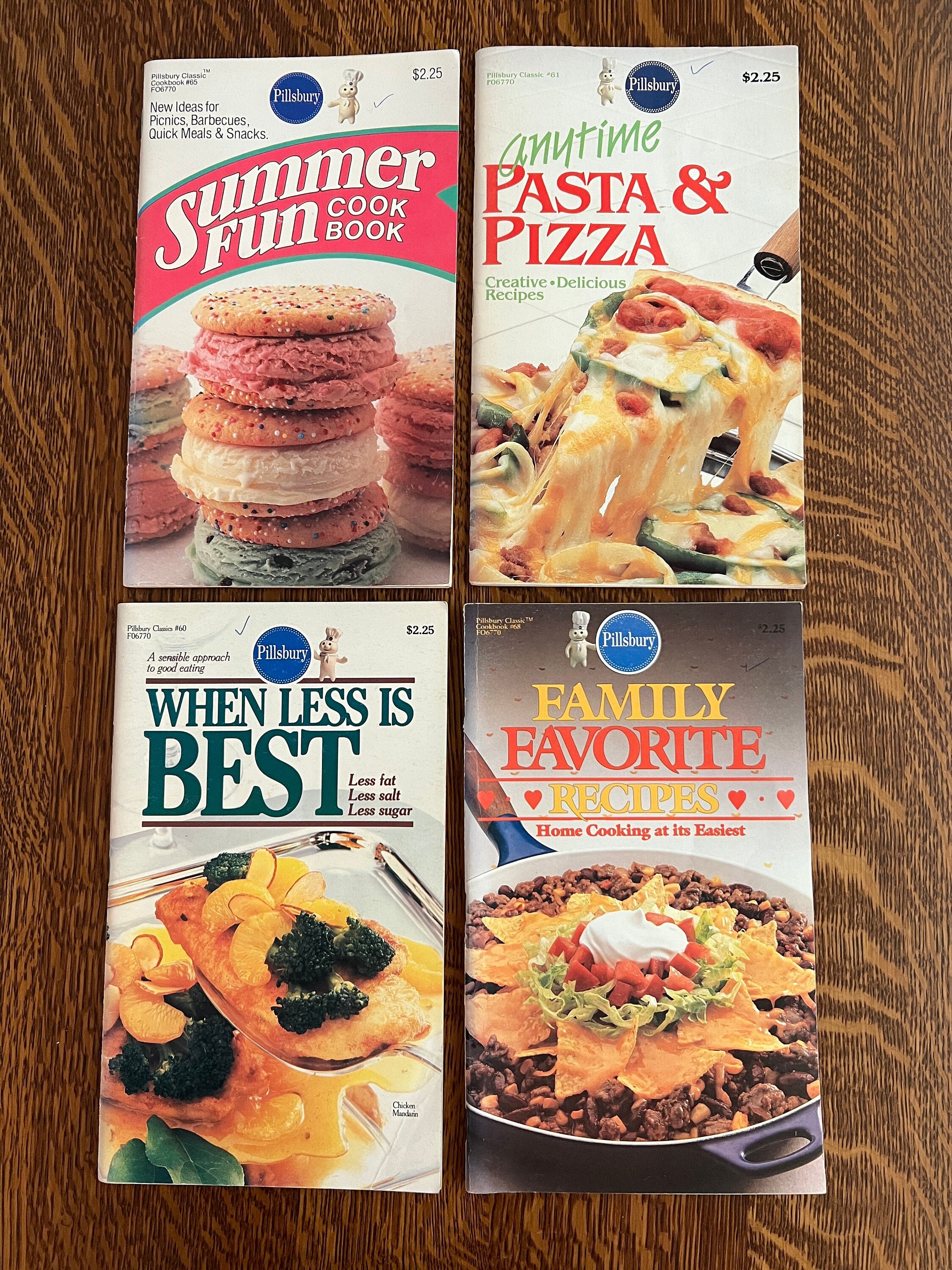 1986 PILLSBURY CLASSIC COOKBOOKS (summer Fun, Pasta & Pizza, When Less ...