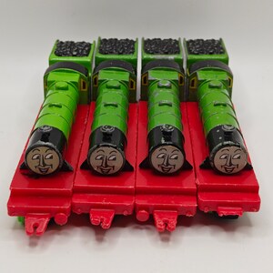 ERTL - HENRY W/ Paper Face - Thomas & Friends Metal Diecast Railway ...