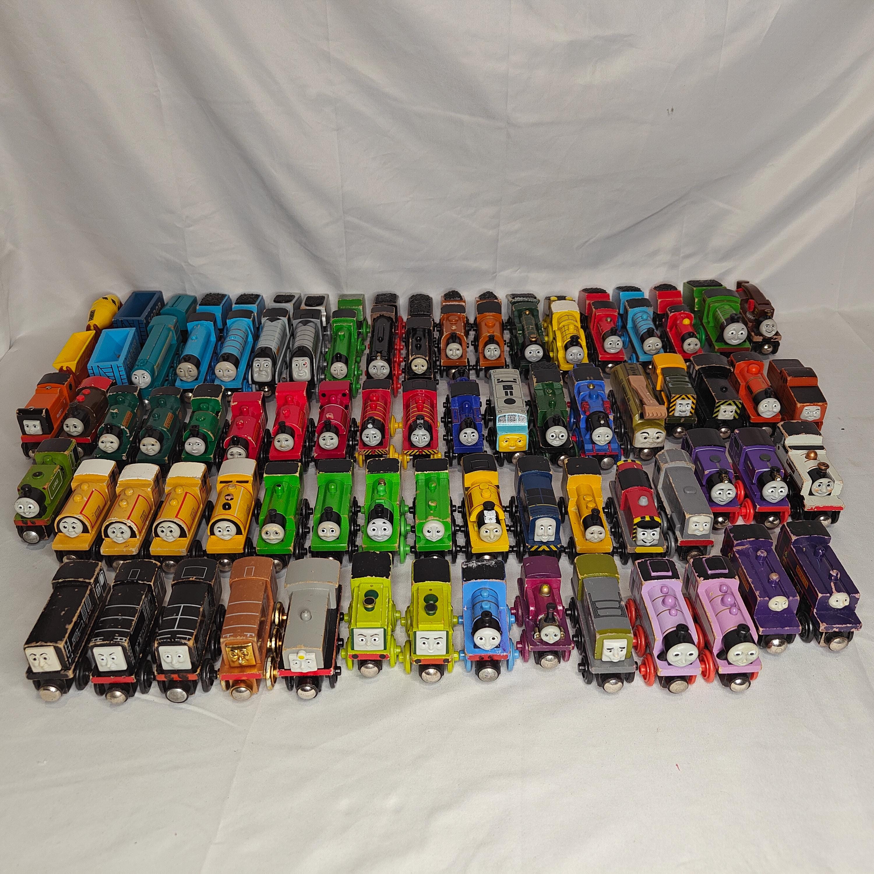 A-M YOU CHOOSE - Grade C - Thomas & Friends Wooden Railway *moderately ...
