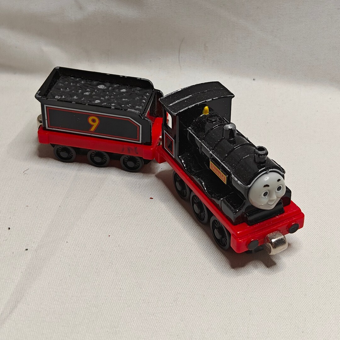 Take Along/take-n-play DONALD Thomas & Friends Metal Diecast Railway ...