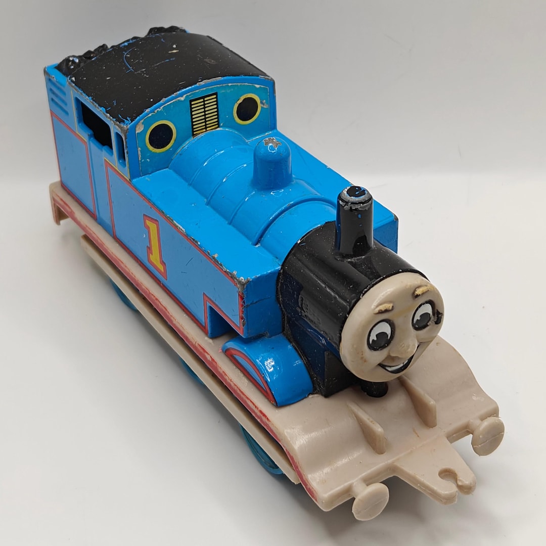 ERTL - Pull-back Thomas W/ White Running Board - Metal Diecast Railway ...