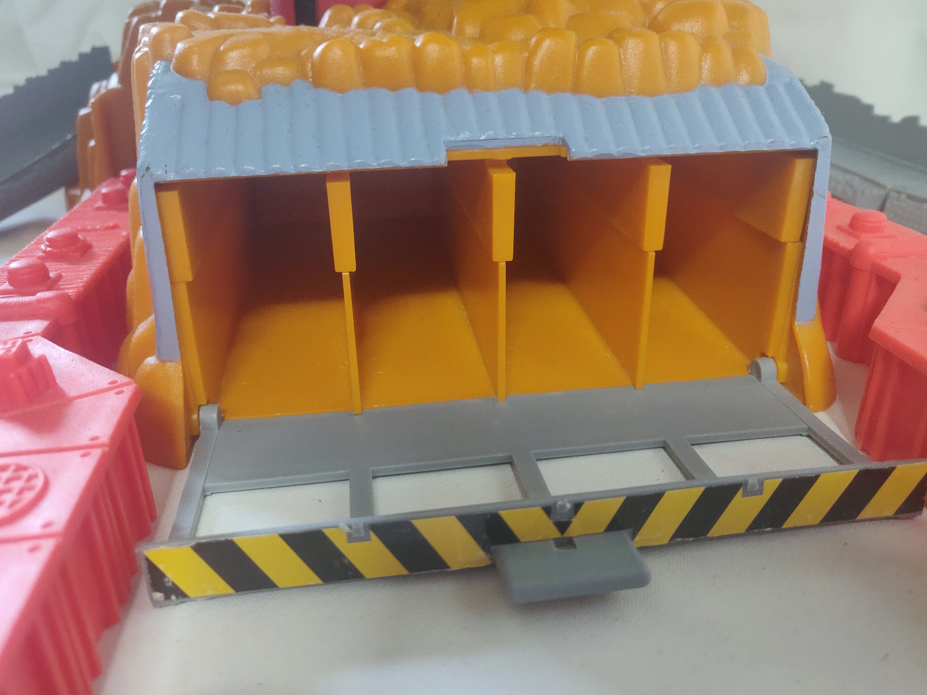 Brendam Docks Electronic Playset Take Along Thomas & Friends LC76511 ...