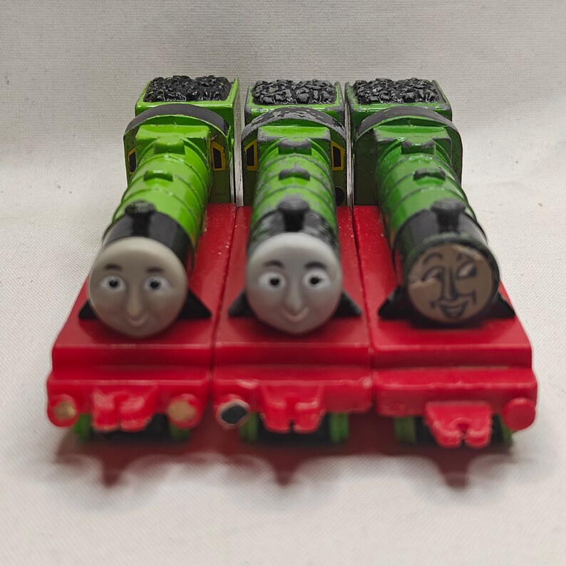 ERTL HENRY Thomas & Friends Metal Diecast Railway Train original Paper ...