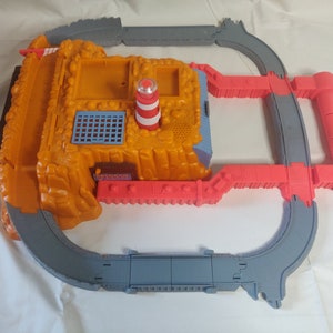 Brendam Docks Electronic Playset Take Along Thomas & Friends LC76511 ...