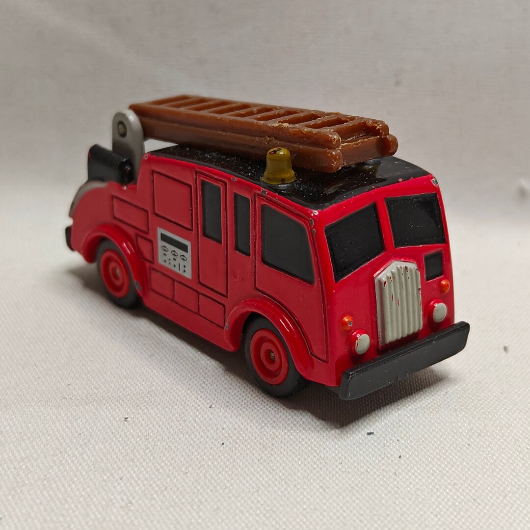 ERTL Fire Engine Thomas & Friends Metal Diecast Railway Train - Etsy
