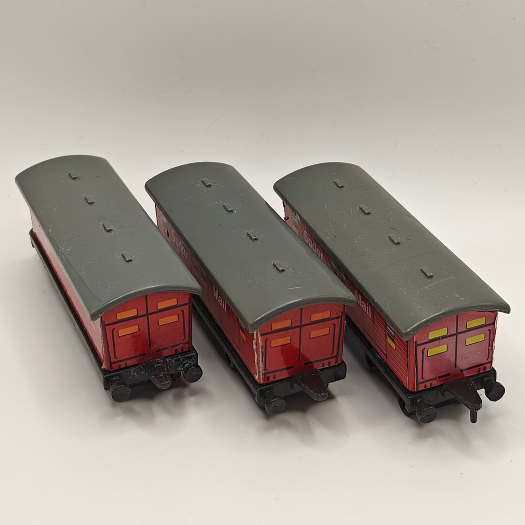 ERTL - Mail Coach - Thomas & Friends Metal Diecast Railway Train - Etsy