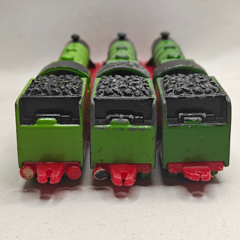 ERTL HENRY Thomas & Friends Metal Diecast Railway Train original Paper ...