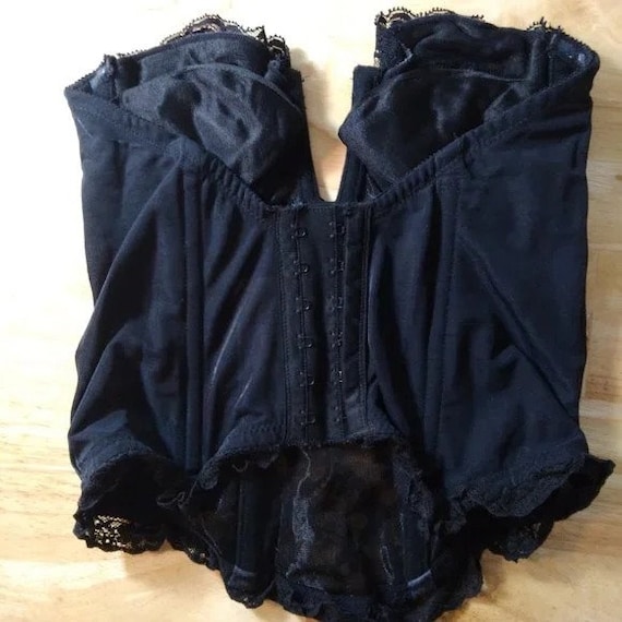 Vintage Lady Marlene Lace Corset Top Bustier 32a Gem