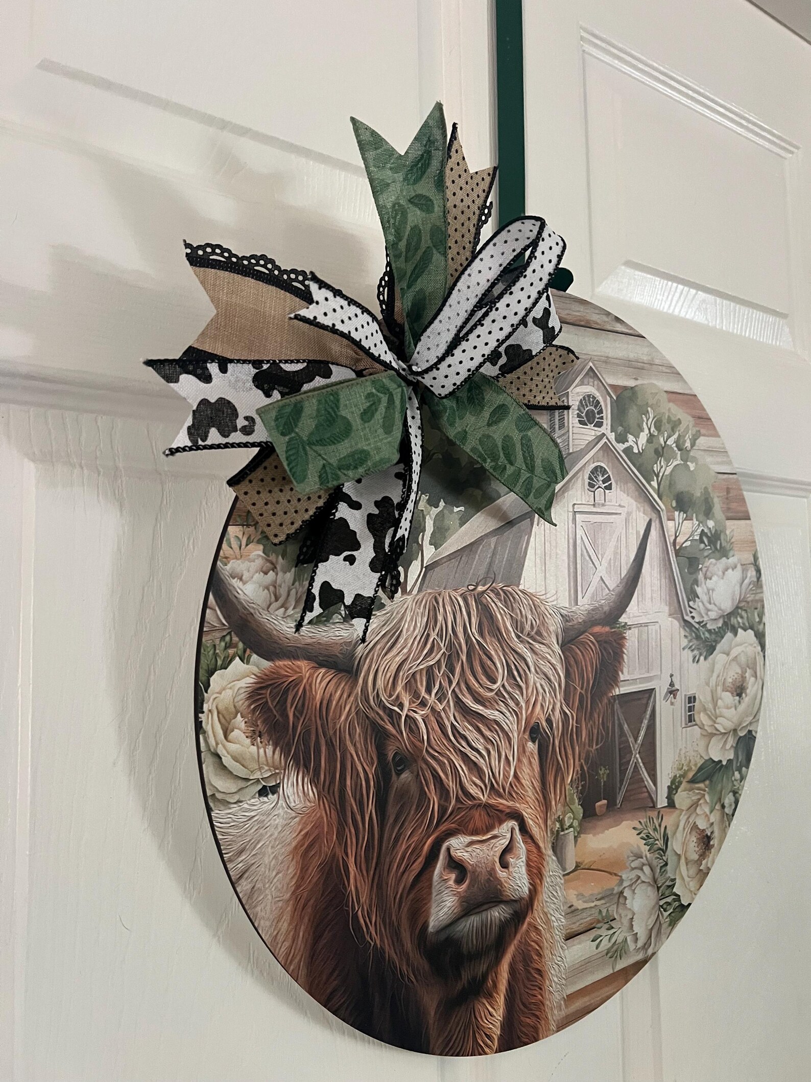 Farmhouse Highland Cow Doorhanger - Rustic Front Door With Barn Design ...