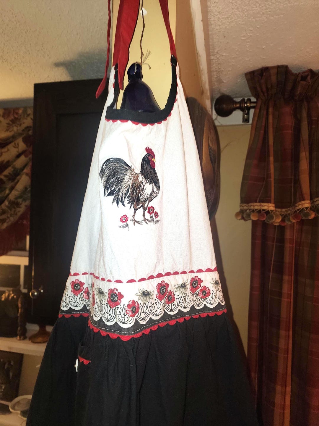 Farmhouse Style Rooster Apron Black White Red. Embroidered Rooster ...