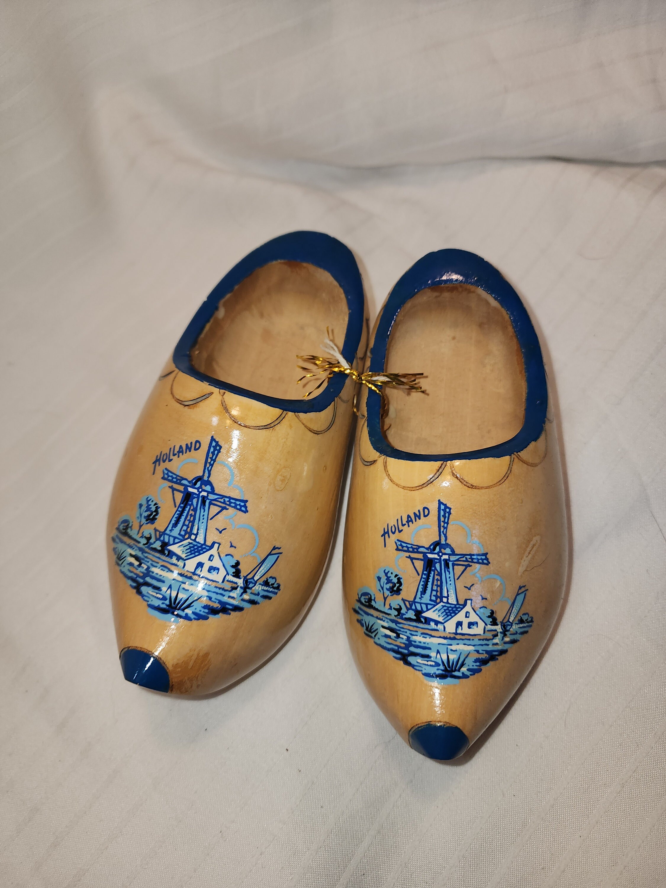 Vintage Dutch Holland Hand Carved Miniature Wooden Clogs Shoes Windmill ...