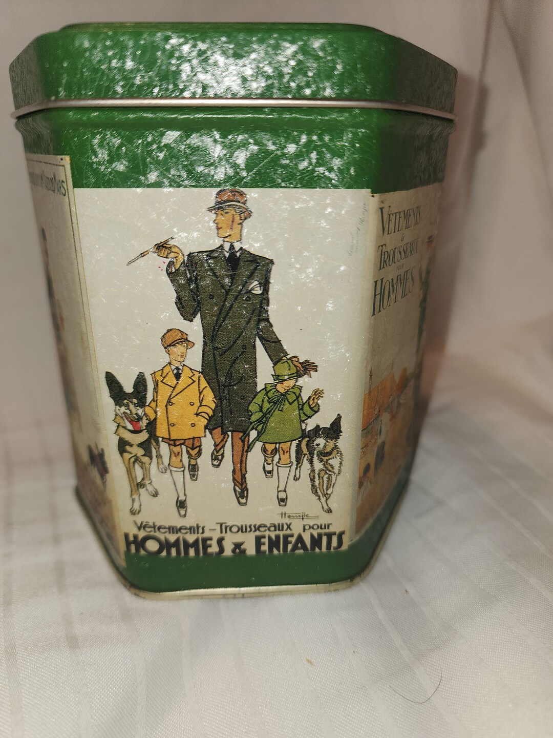 French Vintage Tin Can Lithography Metal Box Signed Advertising Fami ...