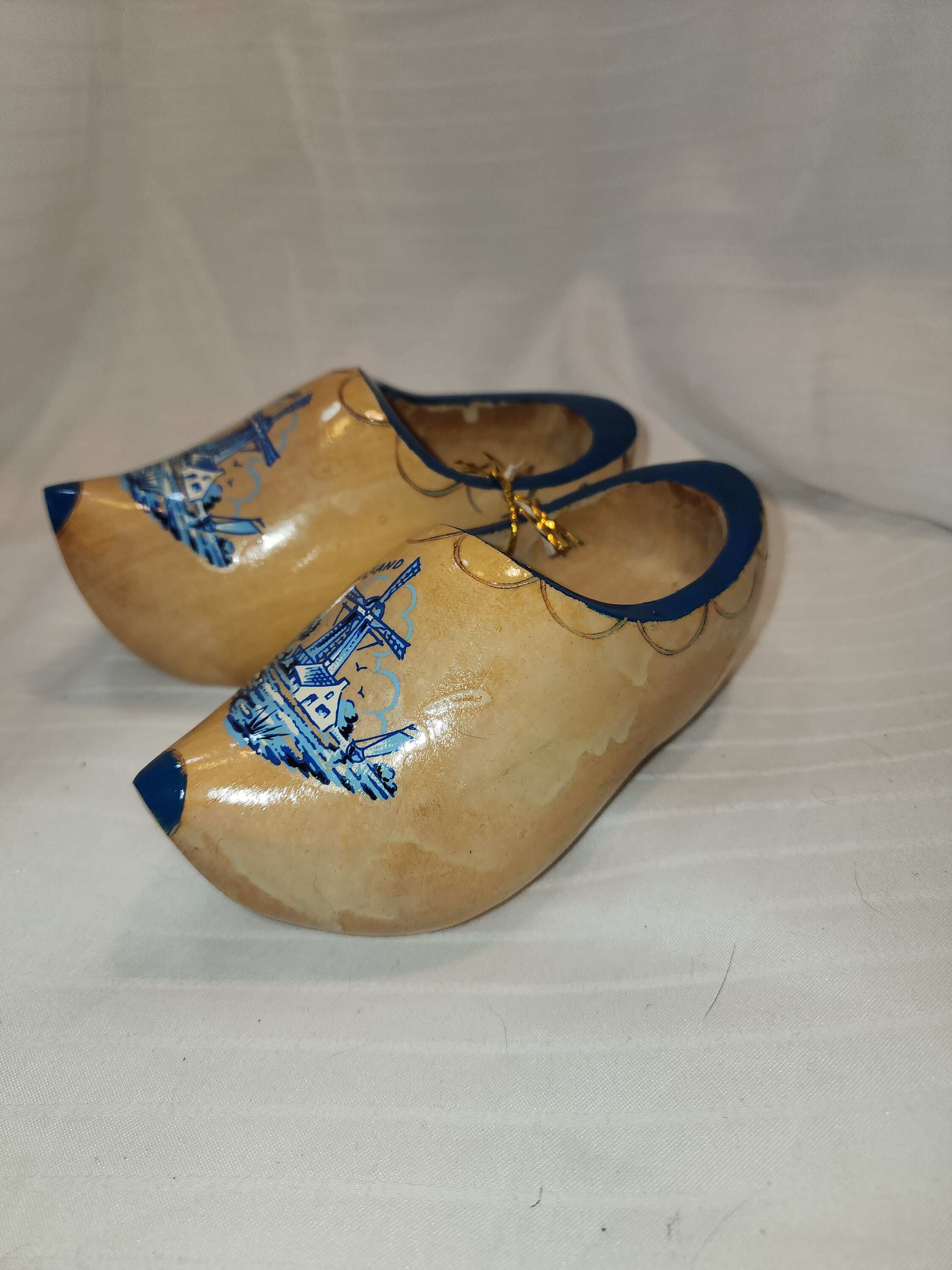 Vintage Dutch Holland Hand Carved Miniature Wooden Clogs Shoes Windmill ...