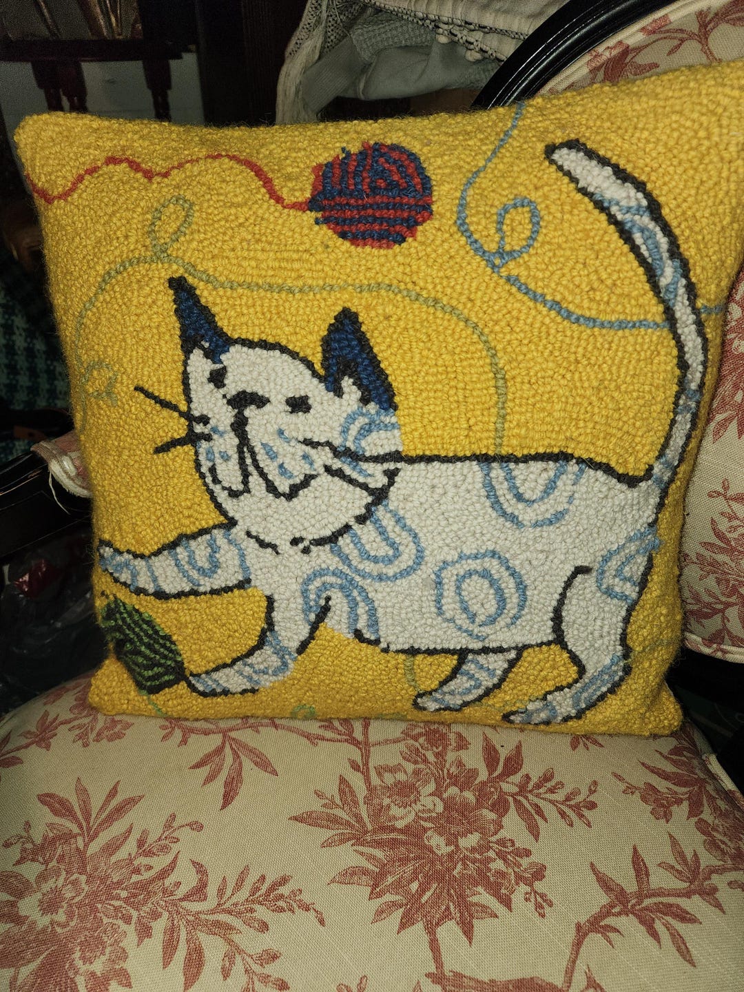 Vintage Hooked Pillow Kitten Cat With Ball of Yarn 14 X 14 - Etsy