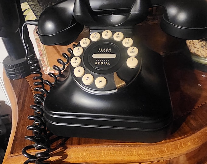 Vintage Retro Corded Grand Phone Telephone With Flash Redial Landline ...