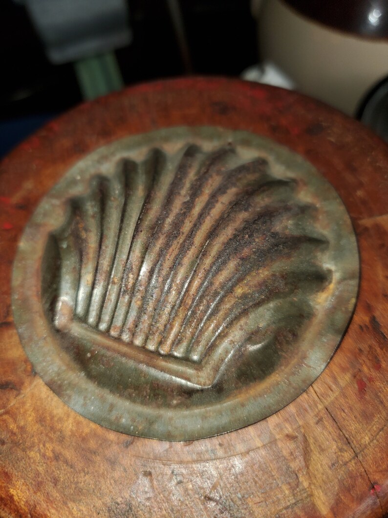 Antique Tin Small Clam Shell Butter Moli Press - Etsy