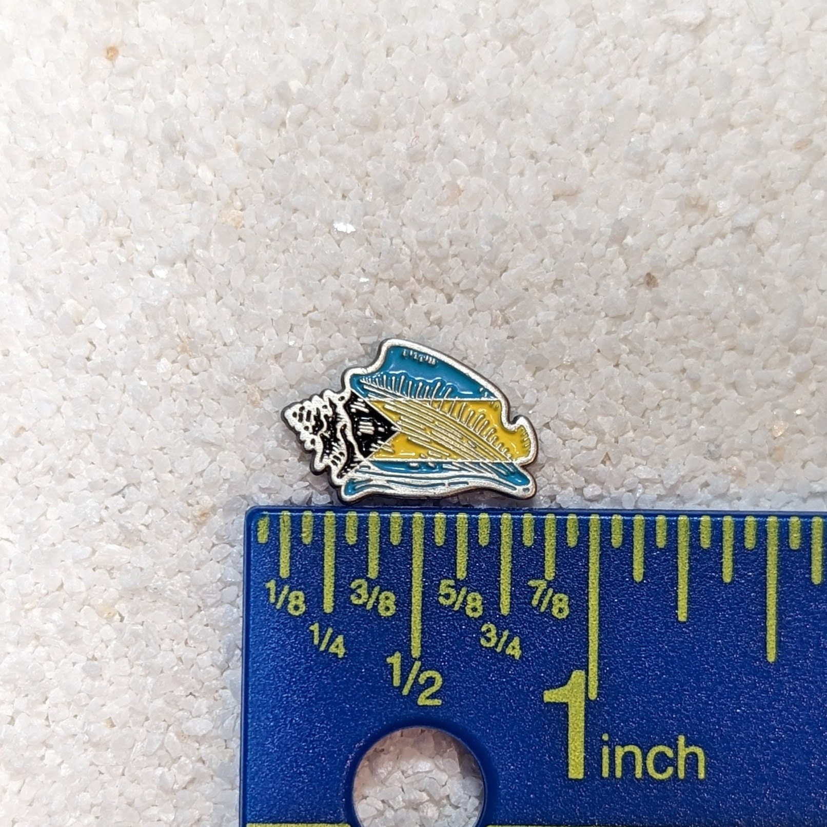 Conch Shell Bahama Flag Enamel Pin - Etsy