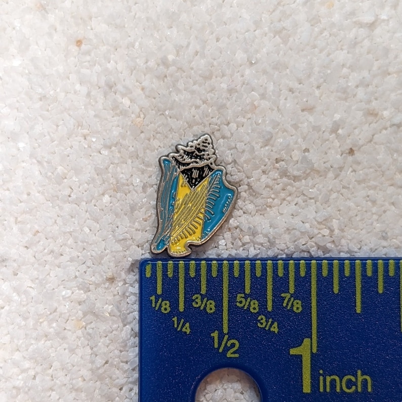 Conch Shell Bahama Flag Enamel Pin - Etsy
