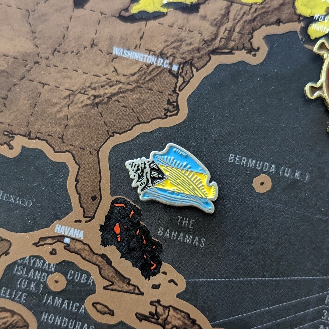 Conch Shell Bahama Flag Enamel Pin - Etsy