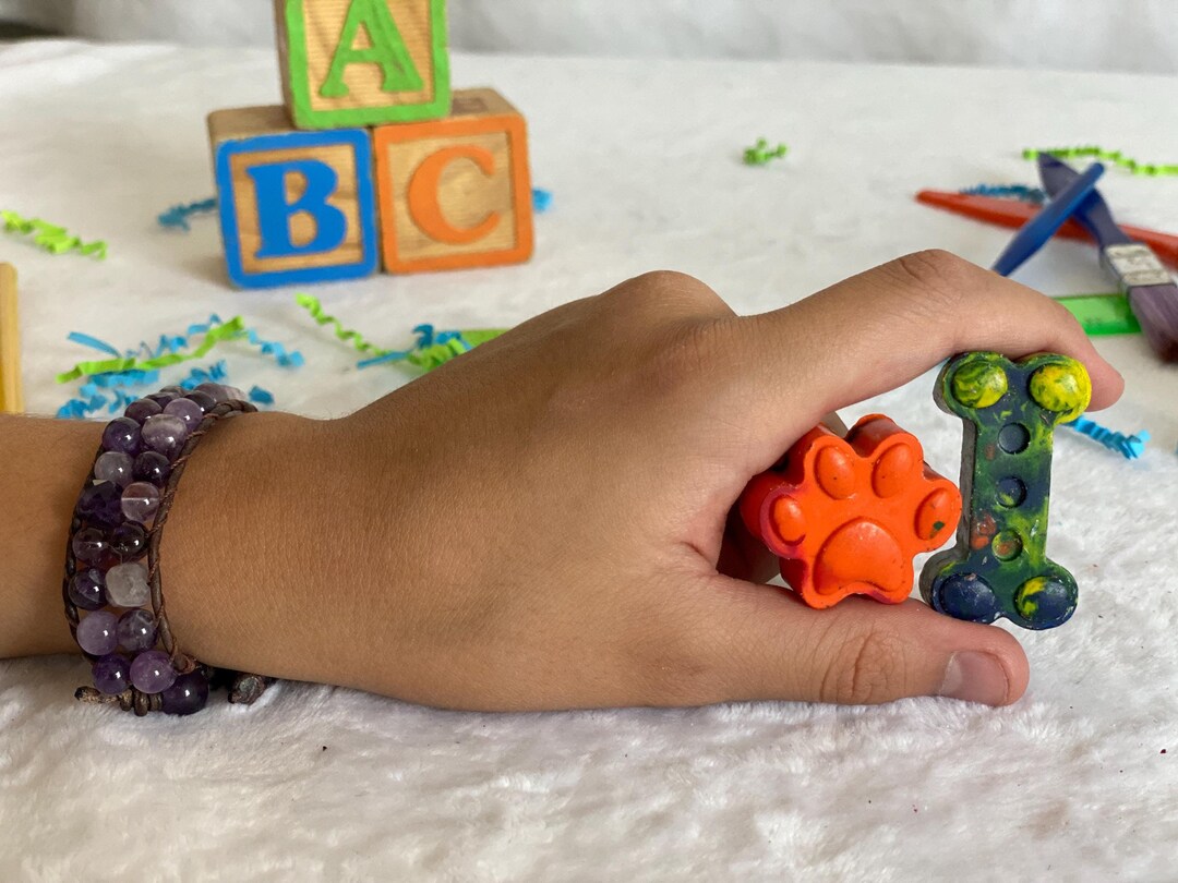 Handmade Crayons Dog Cat Paw Bone Colorful ONE Shaped Crayon ...