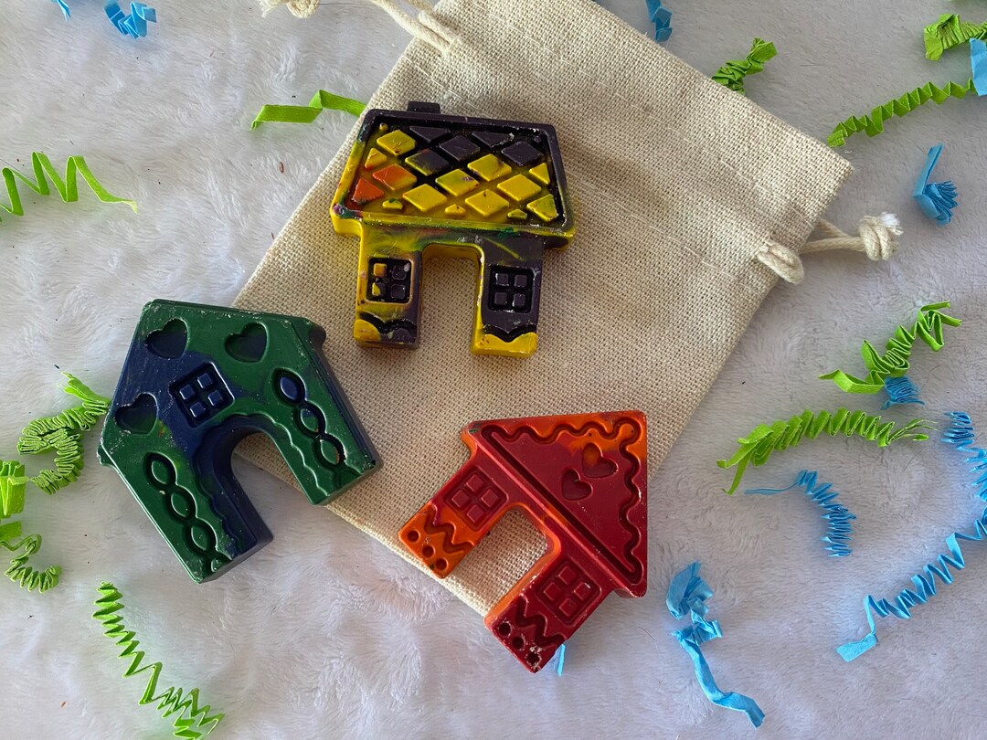 Handmade Gingerbread House Shaped Crayons Multicolored Rainbow Crayon ...